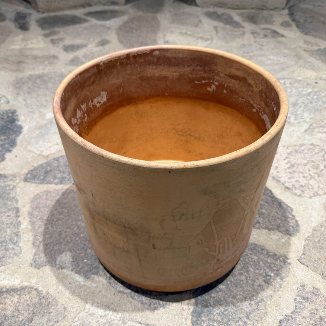 Modern Pottery Planter Gainey Style Patinated - Ambianic
